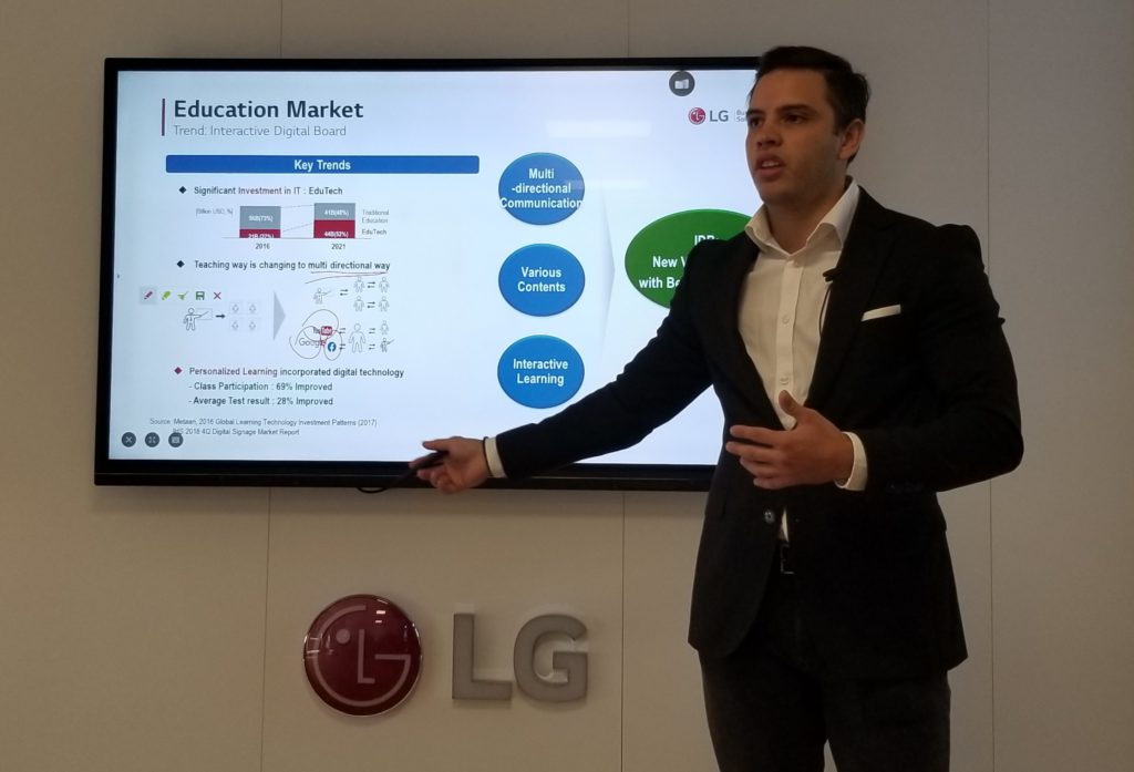 LG presenta su primera pantalla interactiva para entornos educativos ...